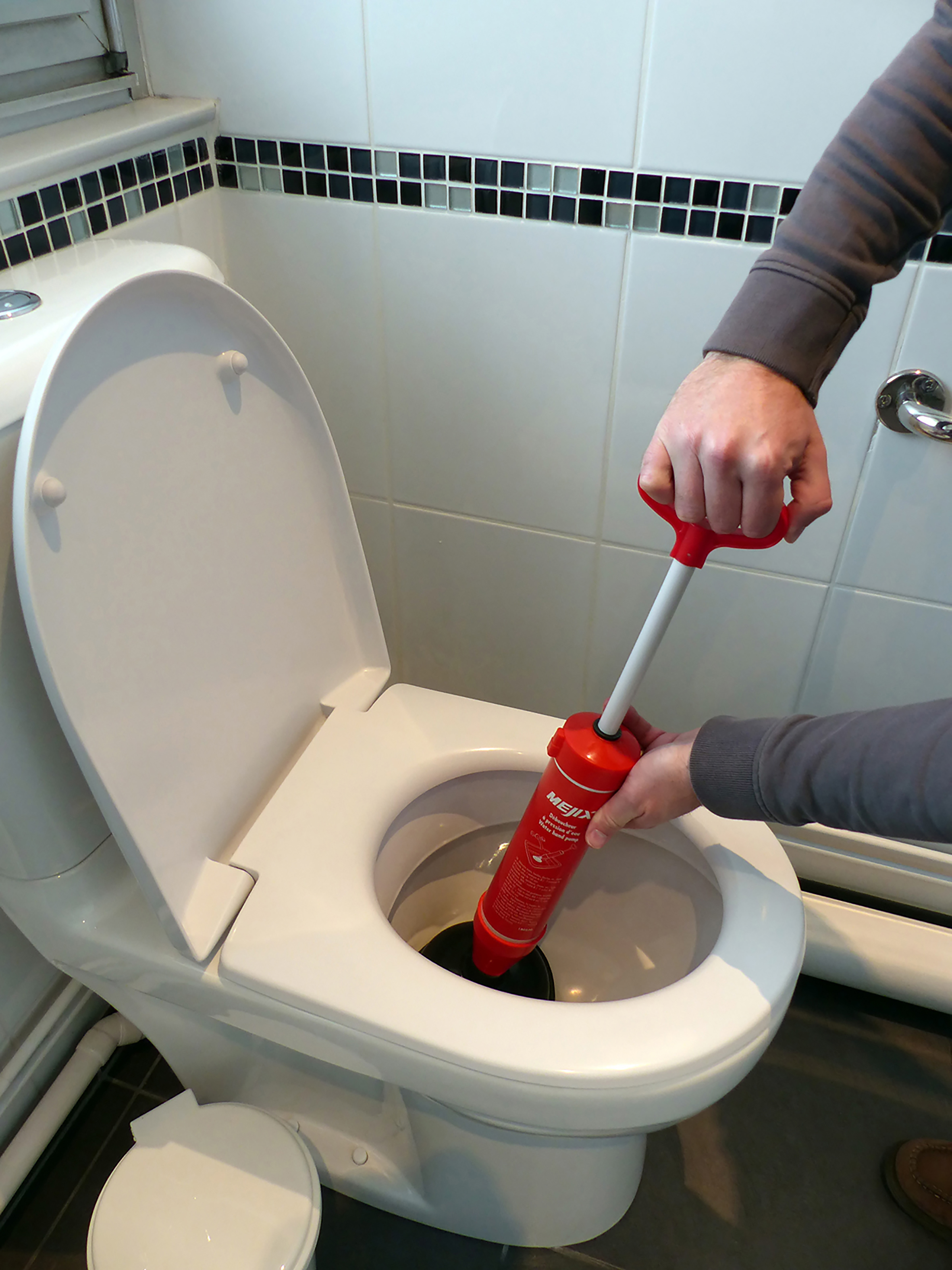 Déboucheur à pression avec ventouses 7 et 15 cm